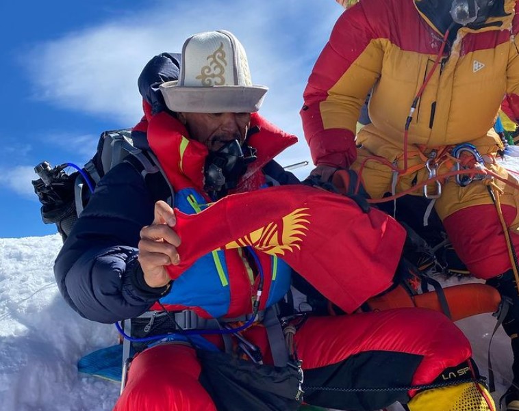 Everest Summit Reaction – Eduard Kubatov – Everest Mountain