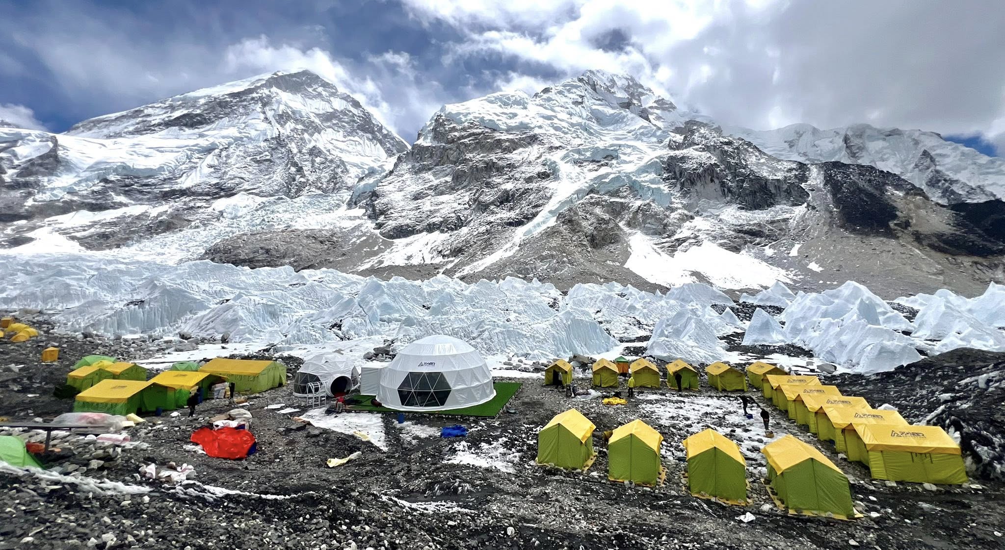 Everest Daily Updates – 28th April – Everest Mountain
